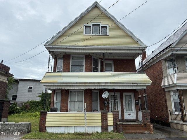 987 Main Ave, Schenectady, NY 12303