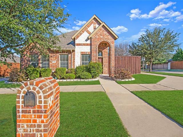 9886 Bell Rock Rd, Frisco, TX 75035 | MLS #21200 | Compass