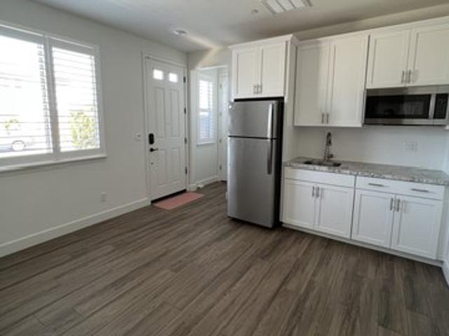 9886 Summerton Way, Elk Grove, CA 95624
