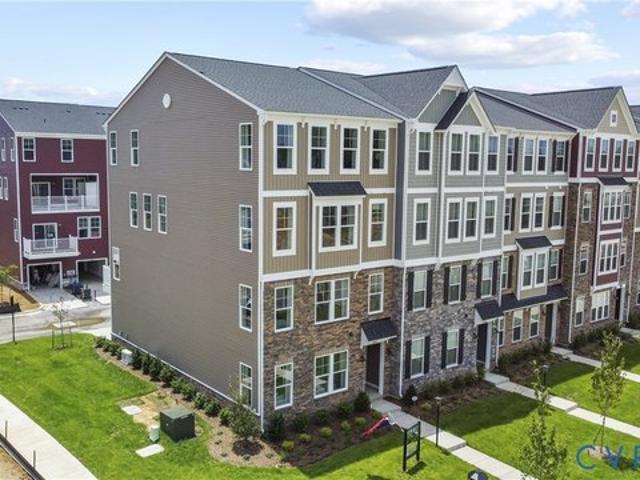 9887 Tuco St Unit B, Glen Allen, VA 23059