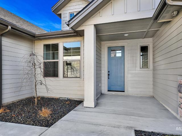 9887 W Snow Wolf Ln, Star, ID 83669 | MLS #98982 | Compass