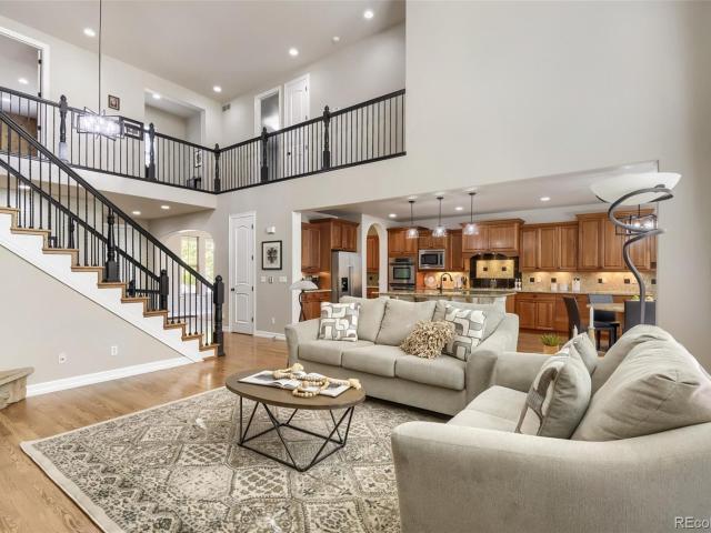 9889 Sunset Hill Circle