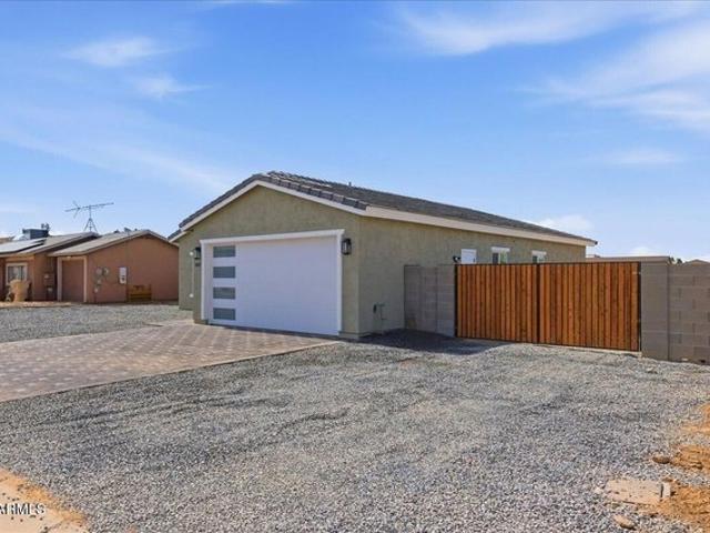 9889 W Heather Dr, Arizona City, AZ 85123