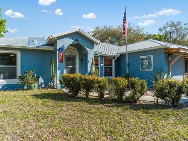 9880 86th St, Vero Beach, FL 32967