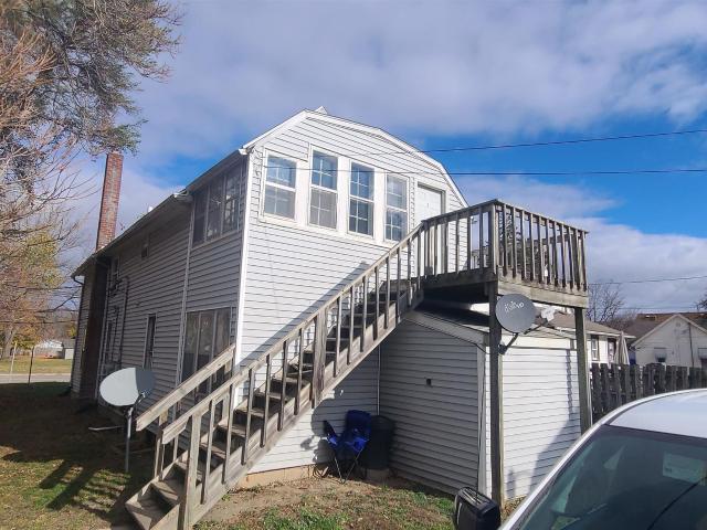 988 Corunna Avenue