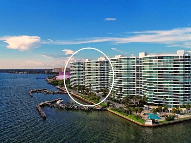 988 Blvd of the Arts Apt 1411, Sarasota, FL 34236