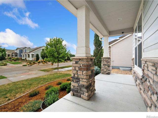 988 Gateway Park Boulevard