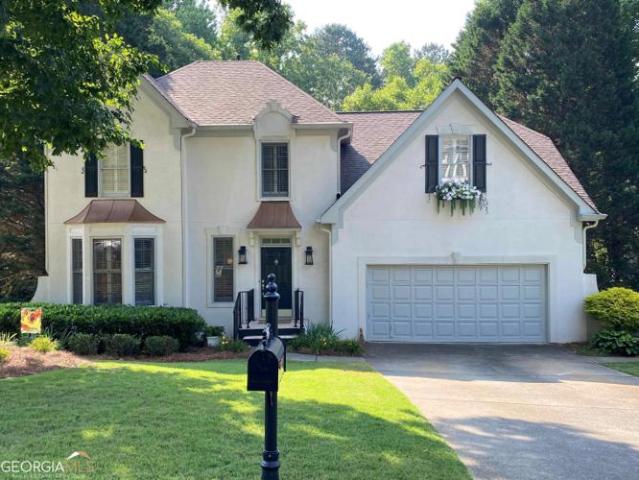 988 Gentry Ln, Marietta, GA 30064