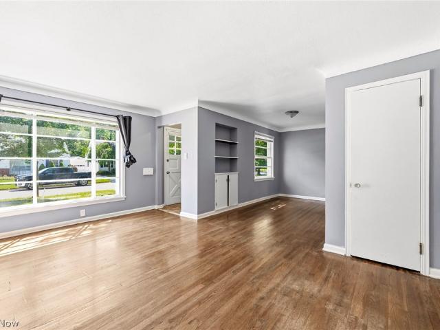 988 Glenside Road