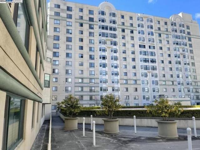 988 Franklin St #331, Oakland, CA 94607
