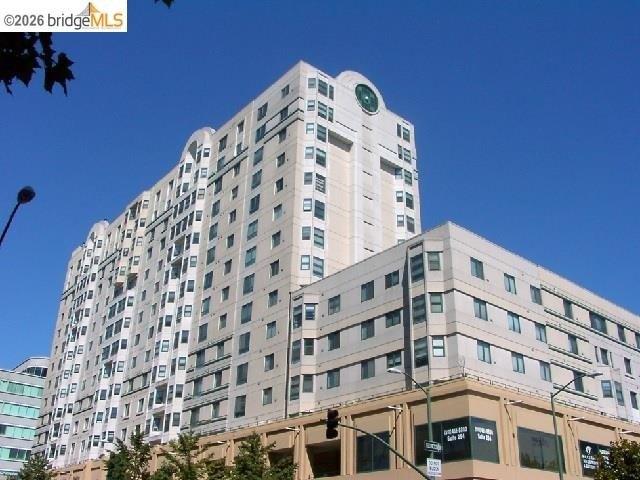 988 Franklin St Apt 601, Oakland, CA 94607