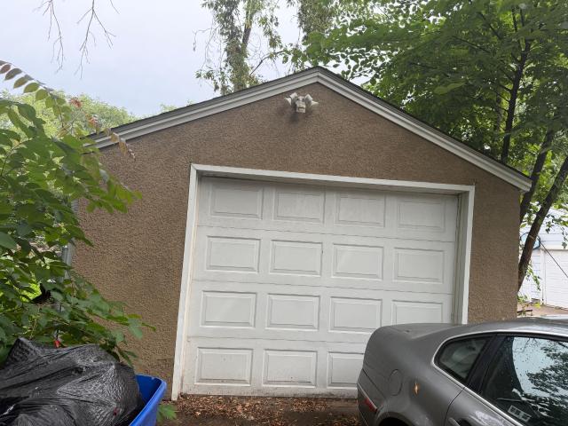 988 Fremont Avenue