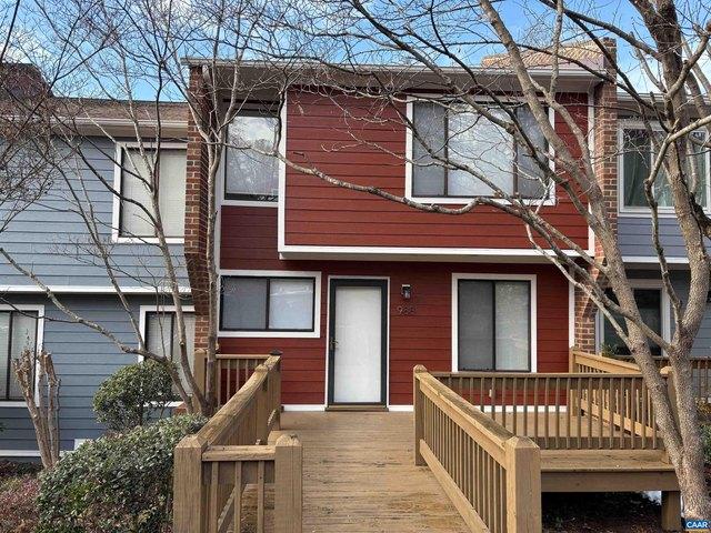 988 Salisbury Sq, Charlottesville, VA 22901