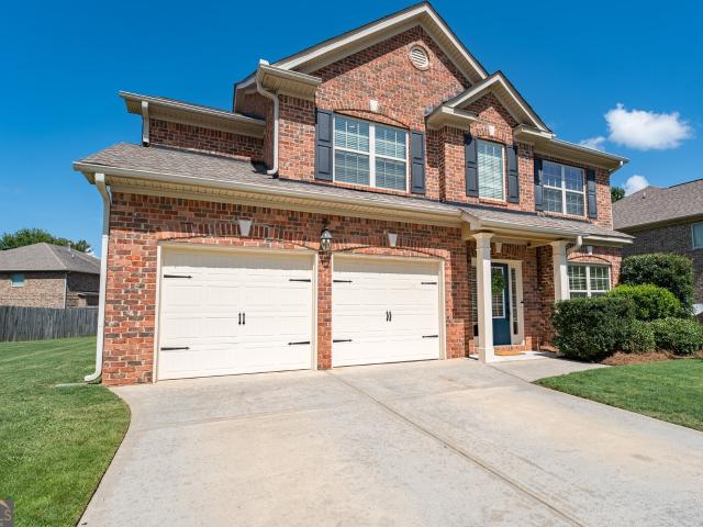 988 Spanish Moss Trail