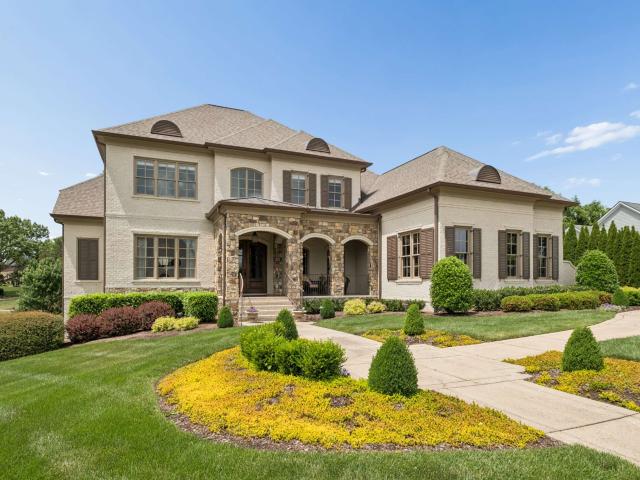 988 Still Forest Dr