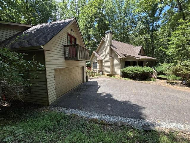 988 Rocktree Road