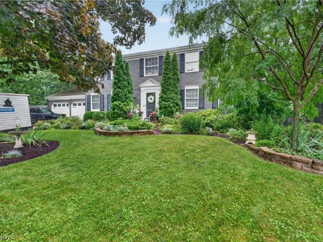 988 White Oak Circle