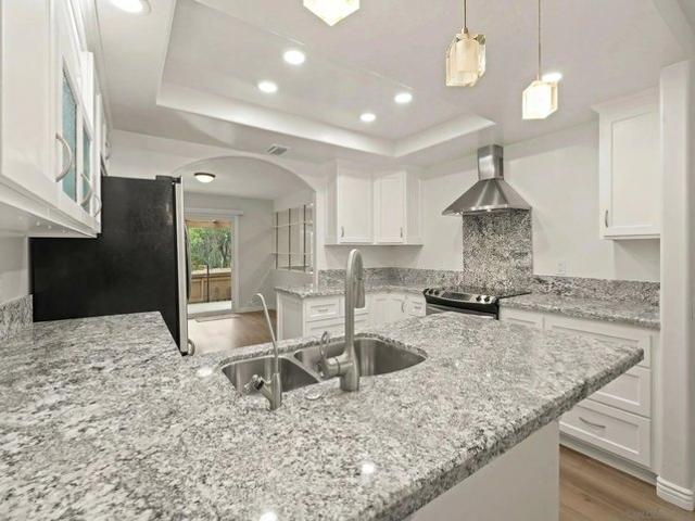 9891 Aviary Dr, San Diego, CA 92131