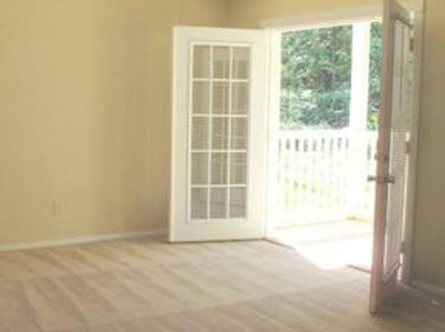 $989 / 3br 1260ft² ~~$100.00 OFF FIRST 3 MONTHS~~ Copper Pointe
