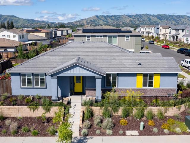 989 Carbahal St, Winters, CA 95694 | MLS #226043 | Compass