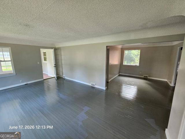 989 Curry Place
