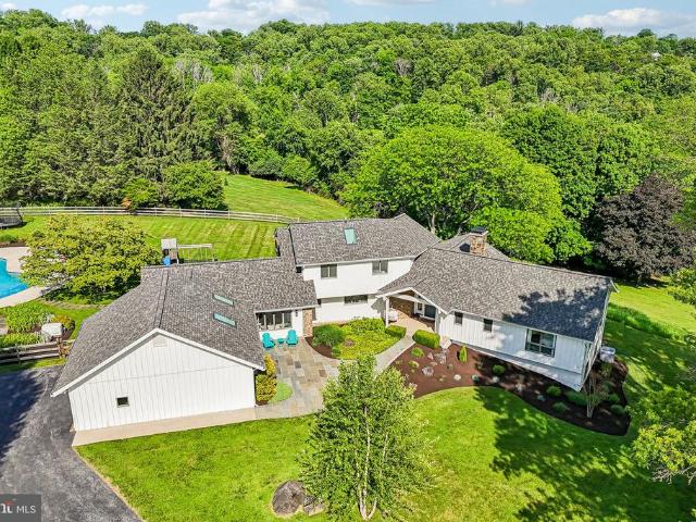 989 Delchester Road