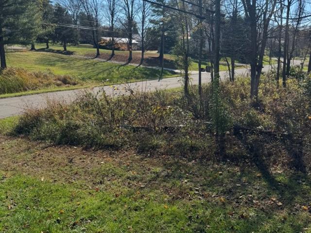 989 Howard Road