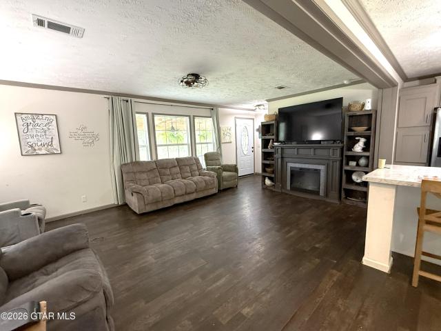 989 Highway 32 E