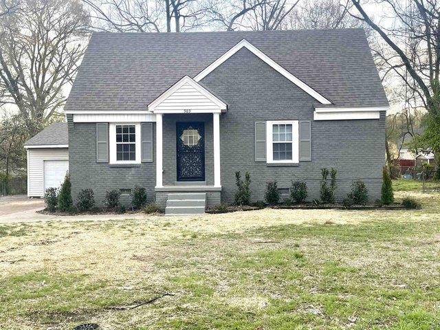 989 S Whitehaven Park Cir, Memphis, TN 38116