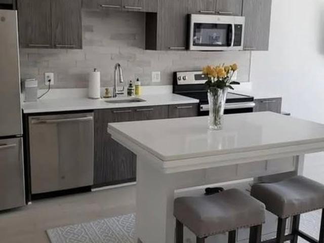 989 S Buchanan St Unit 211, Arlington, VA 22204