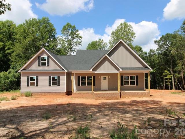 989 Rhyne Rd, Clover, SC 29710