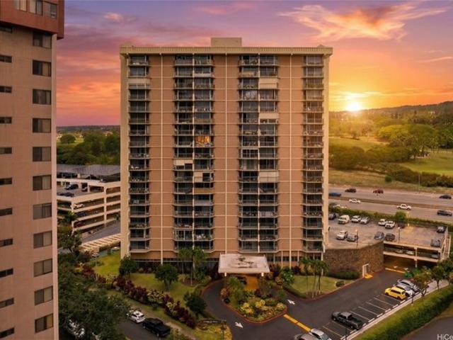 98 450 Koauka Loop Apt 608, Aiea, HI 96701