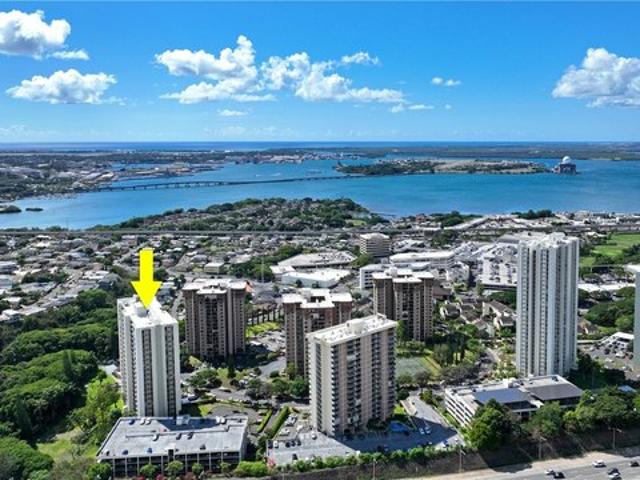 98 500 Koauka Loop Apt 16P, Aiea, HI 96701