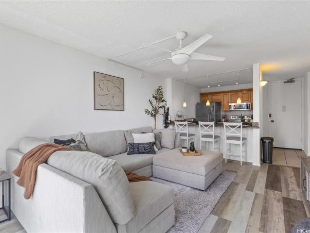 98 500 Koauka Loop, Unit 8N, Aiea, HI 96701 | MLS #202518 | Compass