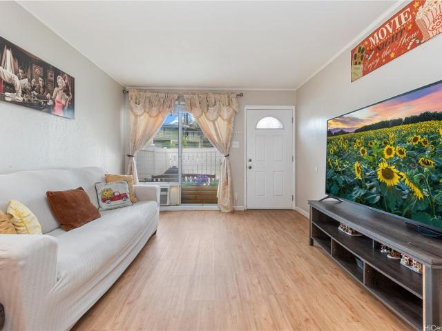 98 715 Kaonohi St, Unit 26, Aiea, HI 96701 | MLS #202528 | Compass