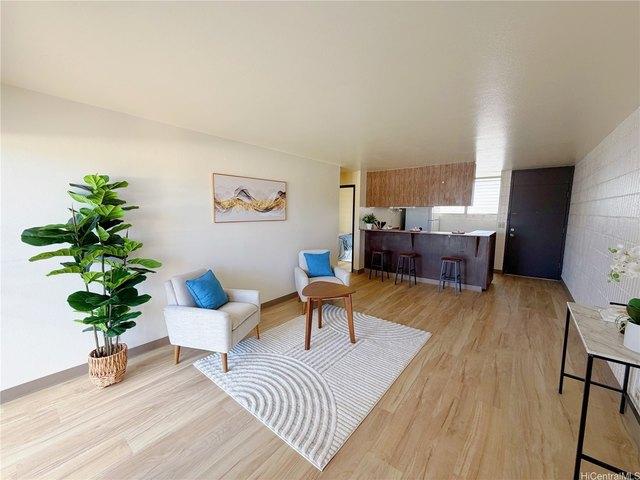 98 729 Moanalua Loop Apt 201, Aiea, HI 96701