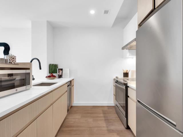 98 81 Queens Blvd, Queens, NY