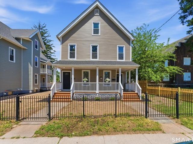 98 100 Capen St, Hartford, CT 06120