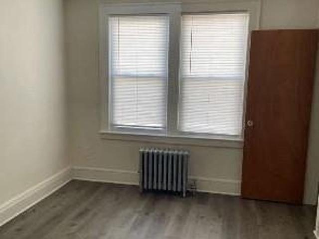 98 100 Windsor St # 2R