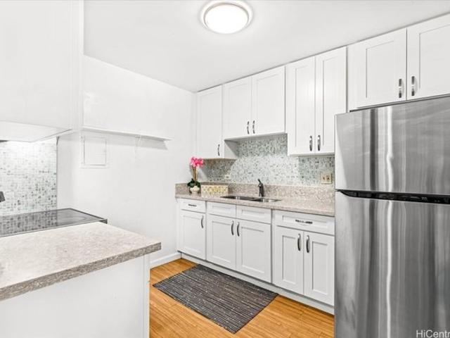98 1032 Moanalua Rd Apt 3 305, Aiea, HI 96701