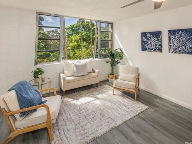 98 1042 Moanalua Rd Apt 2 201, Aiea, HI 96701