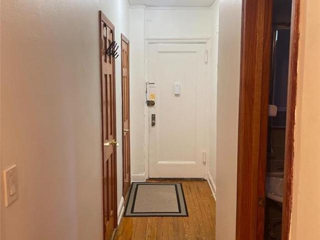 98 120 Queens Boulevard, Unit 4C | Compass