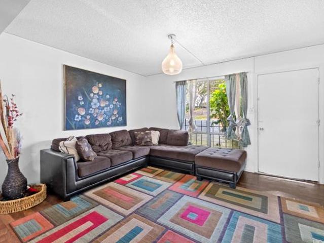 98 1428A Koaheahe St #4, Pearl City, HI 96782