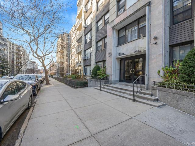 98 33 64th Avenue, Unit 1D