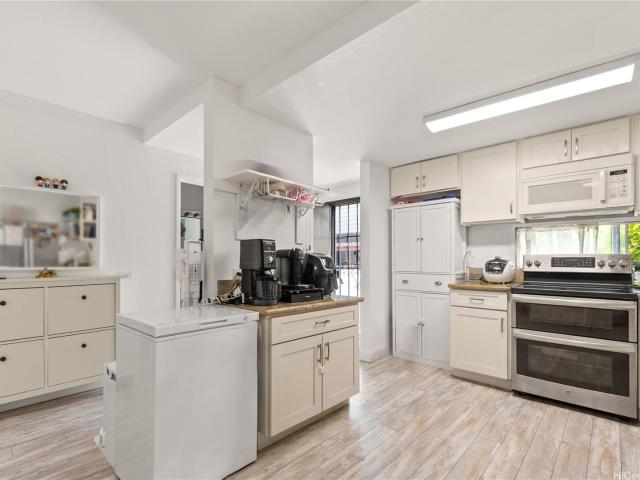 98 360 Koauka Loop, Unit 206, Aiea, HI 96701 | MLS #202521 | Compass