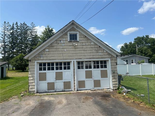 98 W Main Street