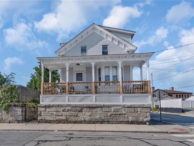 98 Wadsworth St, Providence, RI 02907