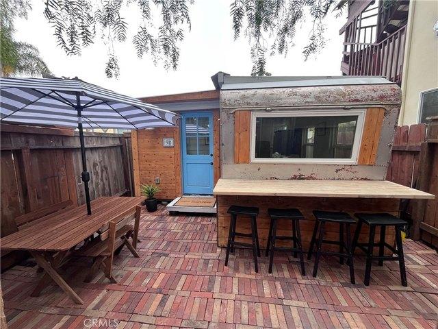 98 Welcome Ln, Seal Beach, CA 90740