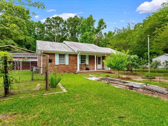 98 Wolf Dr, Georgetown, SC 29440