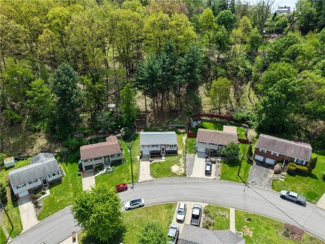 98 York Dr, Pittsburgh, PA 15214 | MLS #1751 | Compass